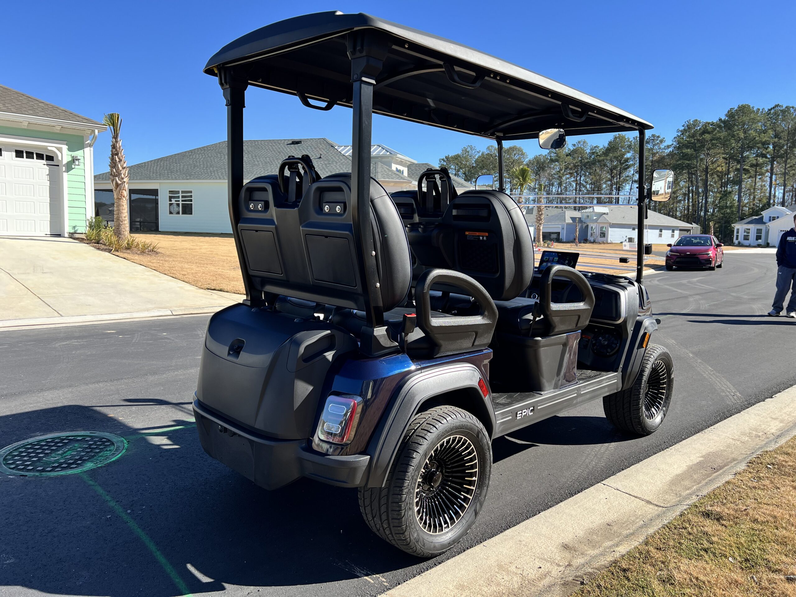 Epic E40 FX Golf Cart – New High-Performance Model from Icon Golf Cars